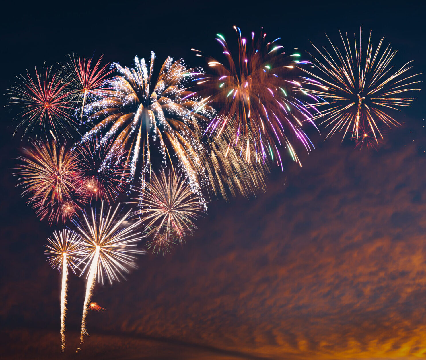 San Juan en las Islas Canarias: fuegos artificiales, tradiciones y el ...